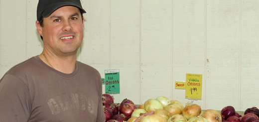 Robbie’s Produce Tips: Sweet Vidalia Onions – Sigona's Farmers Market Robbie’s Produce Tips: Sweet Vidalia Onions – Sigona's Farmers Market